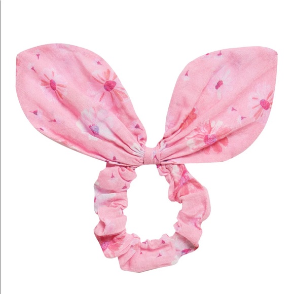 LoveShackFancy | Accessories | Loveshackfancy Scrunchie Hair Bow | Poshmark